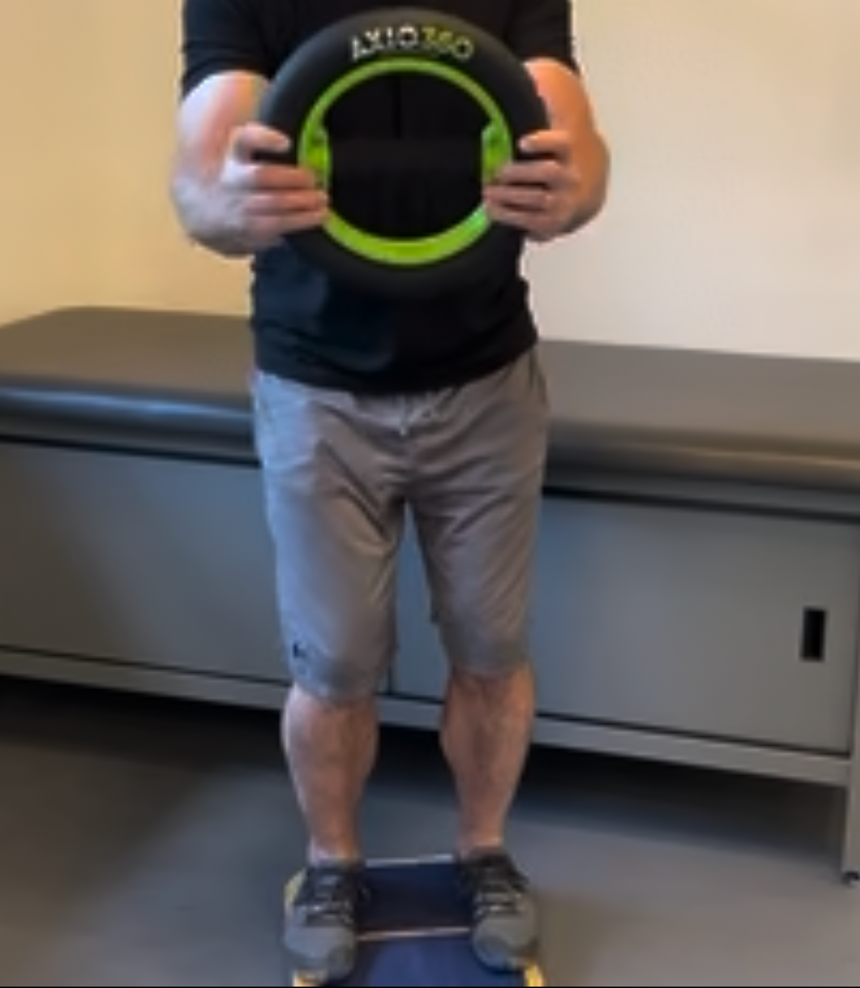 Balance Board AXIO Driver Rotations – AXIO Centripetal Training