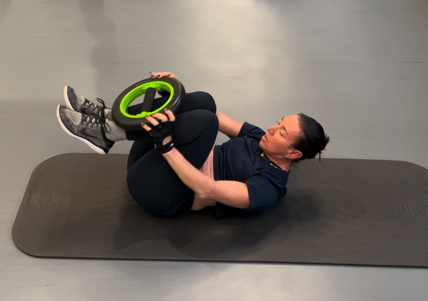 AXIO Ab Reaches – AXIO Centripetal Training