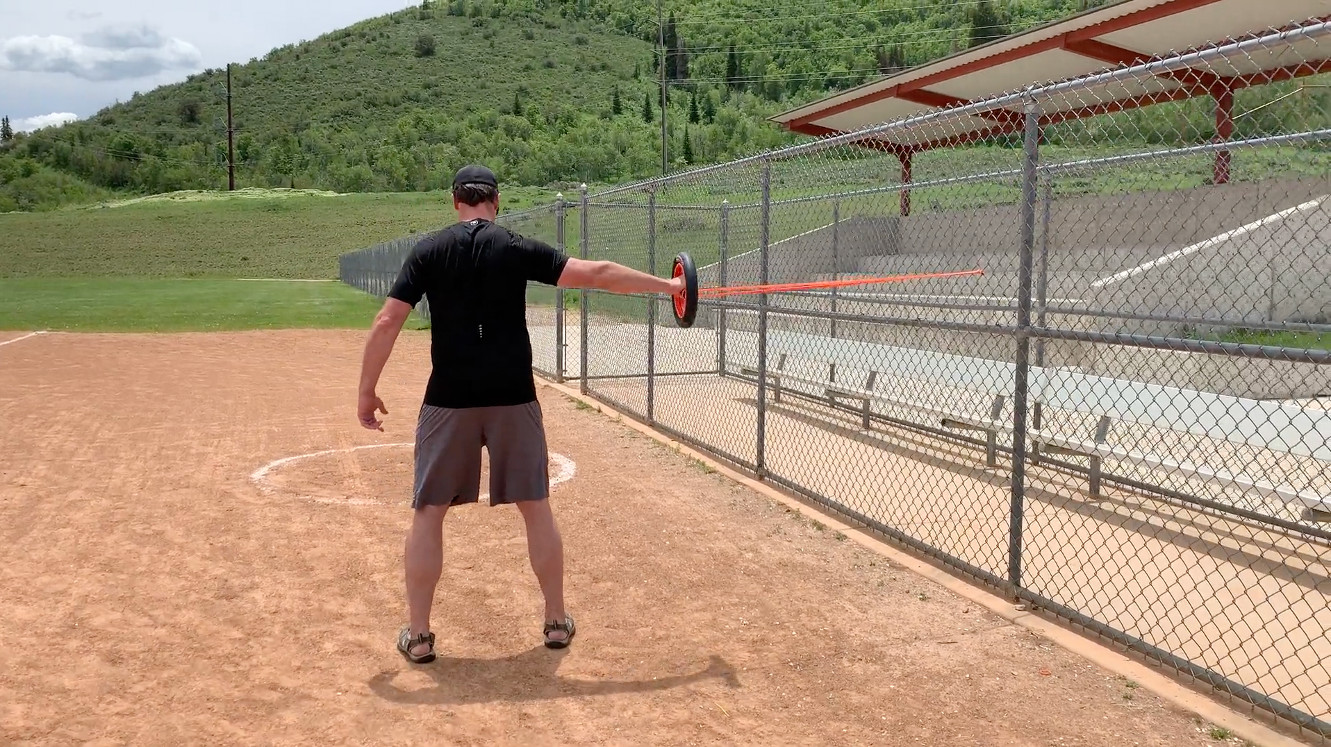 Retraction with Long Lever Oscillations – AXIO Centripetal Training